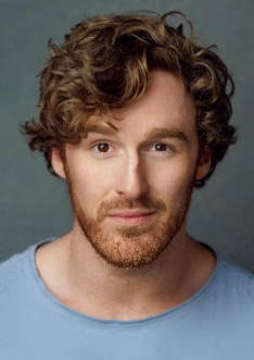 Richard Summers-Calvert | Wiki Doublage francophone | Fandom