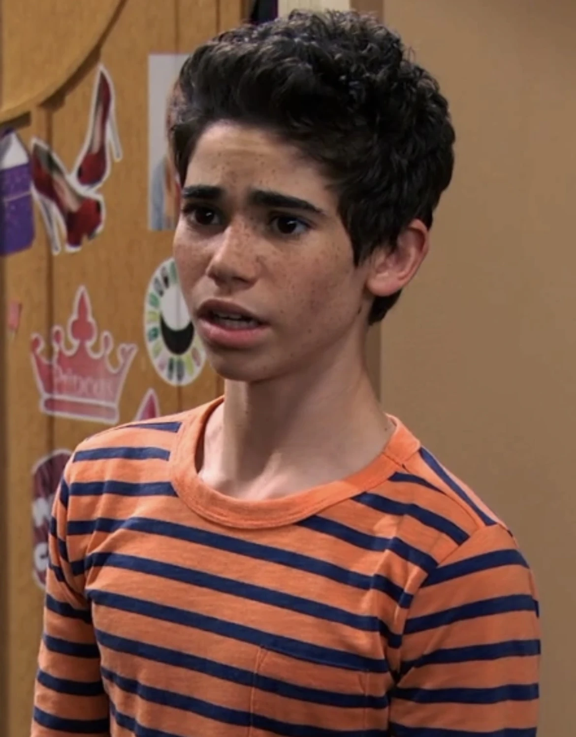 Luke Ross (Jessie) | Wikifanon Wiki | Fandom
