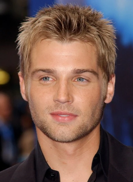 Millicent Bystander | WikiFinister Wiki | Fandom