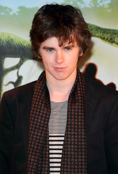 Peter Smith | WikiFinister Wiki | Fandom