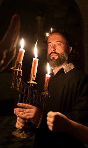 Padre León | WikiPeste Wiki | Fandom