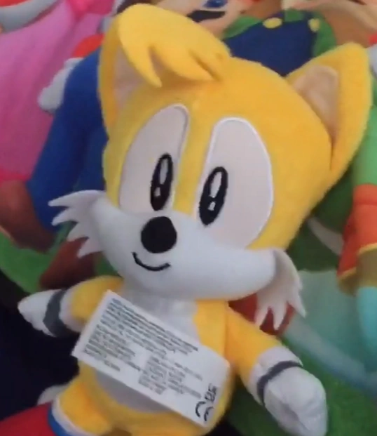 Tails | WineThePoo & DrMustachio Wiki | Fandom