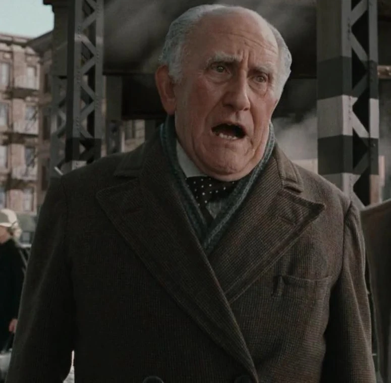 Manny | WingNut Films Wiki | Fandom