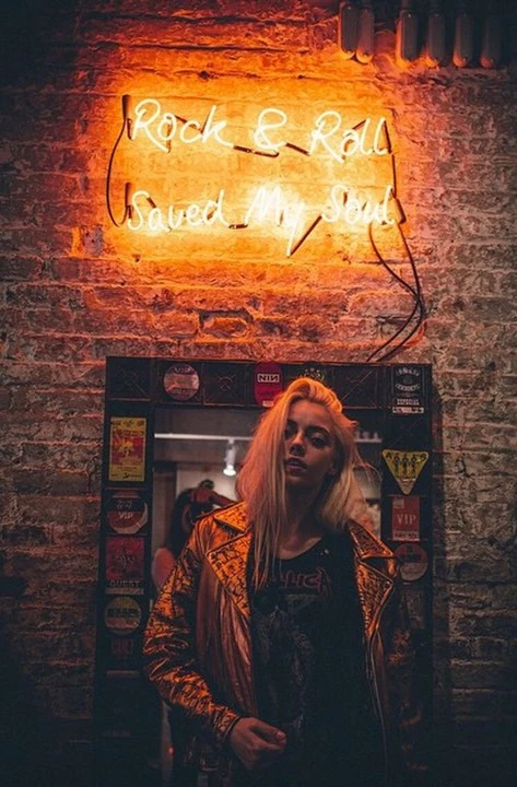 Violet Lockheart | Wings and Things Wiki | Fandom