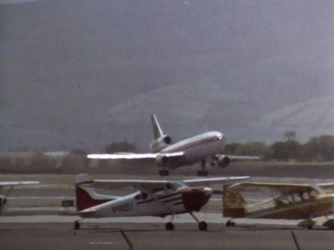 N4105Y | Wings on Film Wiki | Fandom