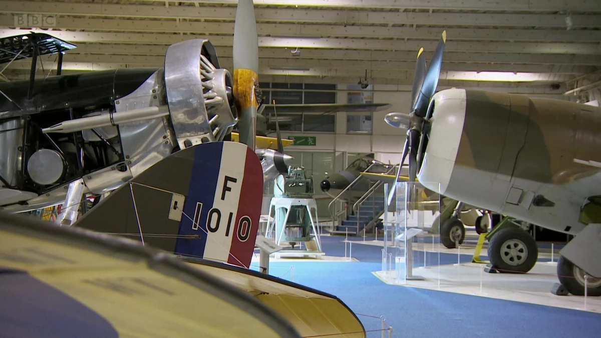 F1010 | Wings on Film Wiki | Fandom