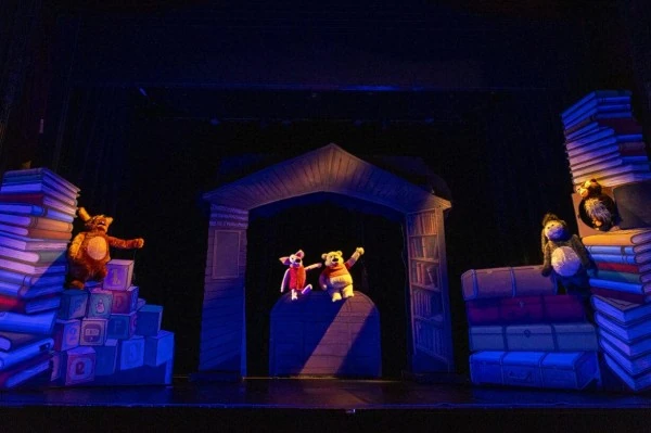 Winnie and the Wonder Box | Winniepedia | Fandom