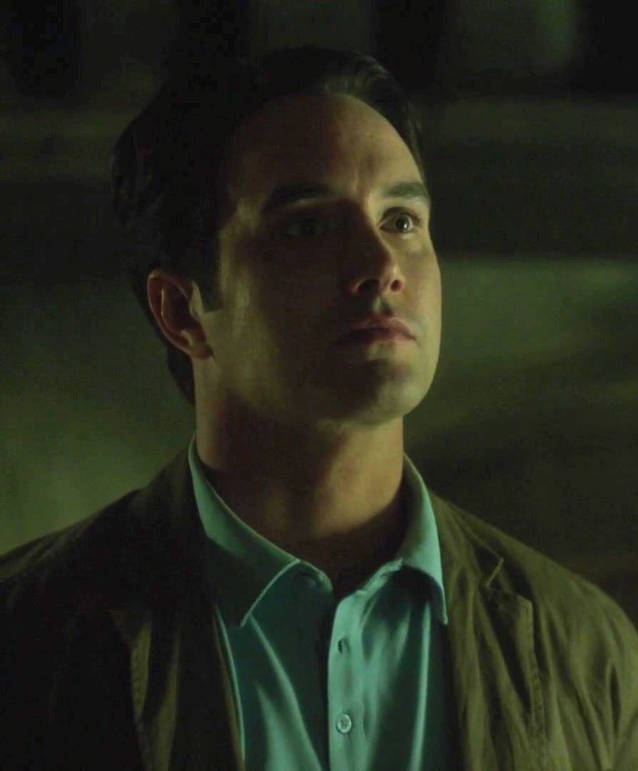 Kyle Hutton | Wiki Witches Of East End | Fandom