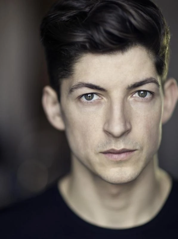 Lee Knight | Wizarding World Film Wiki | Fandom