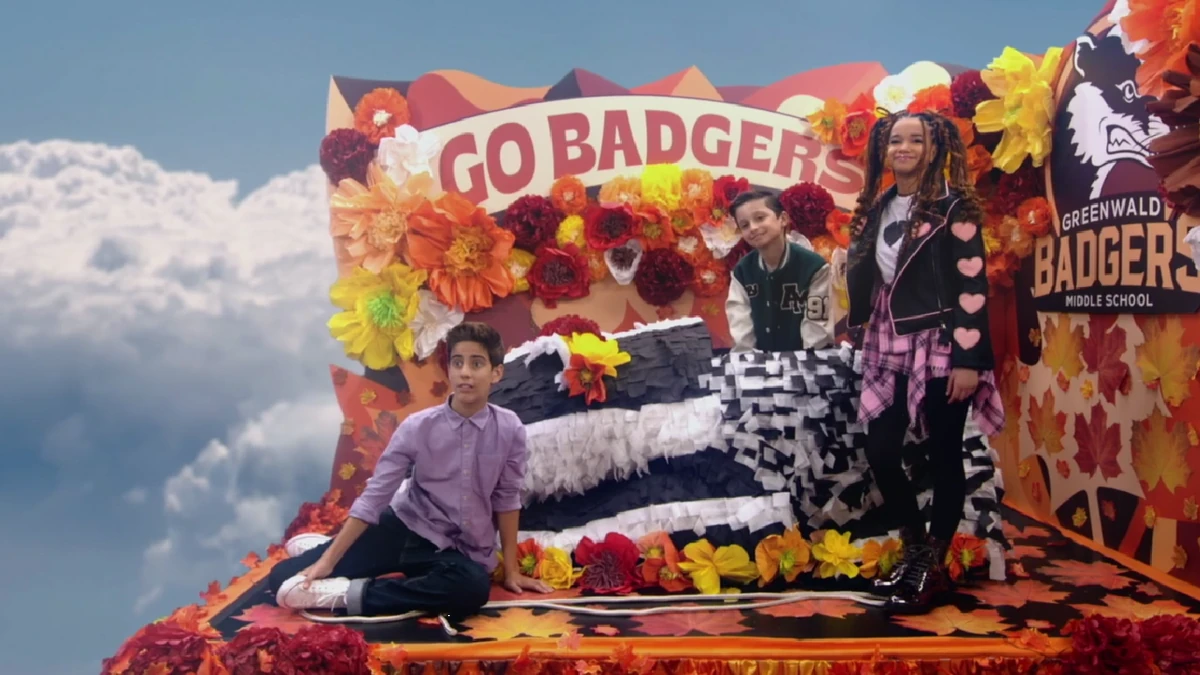 We're Gonna Need a Bigger Float | Wizards of Waverly Place Wiki | Fandom