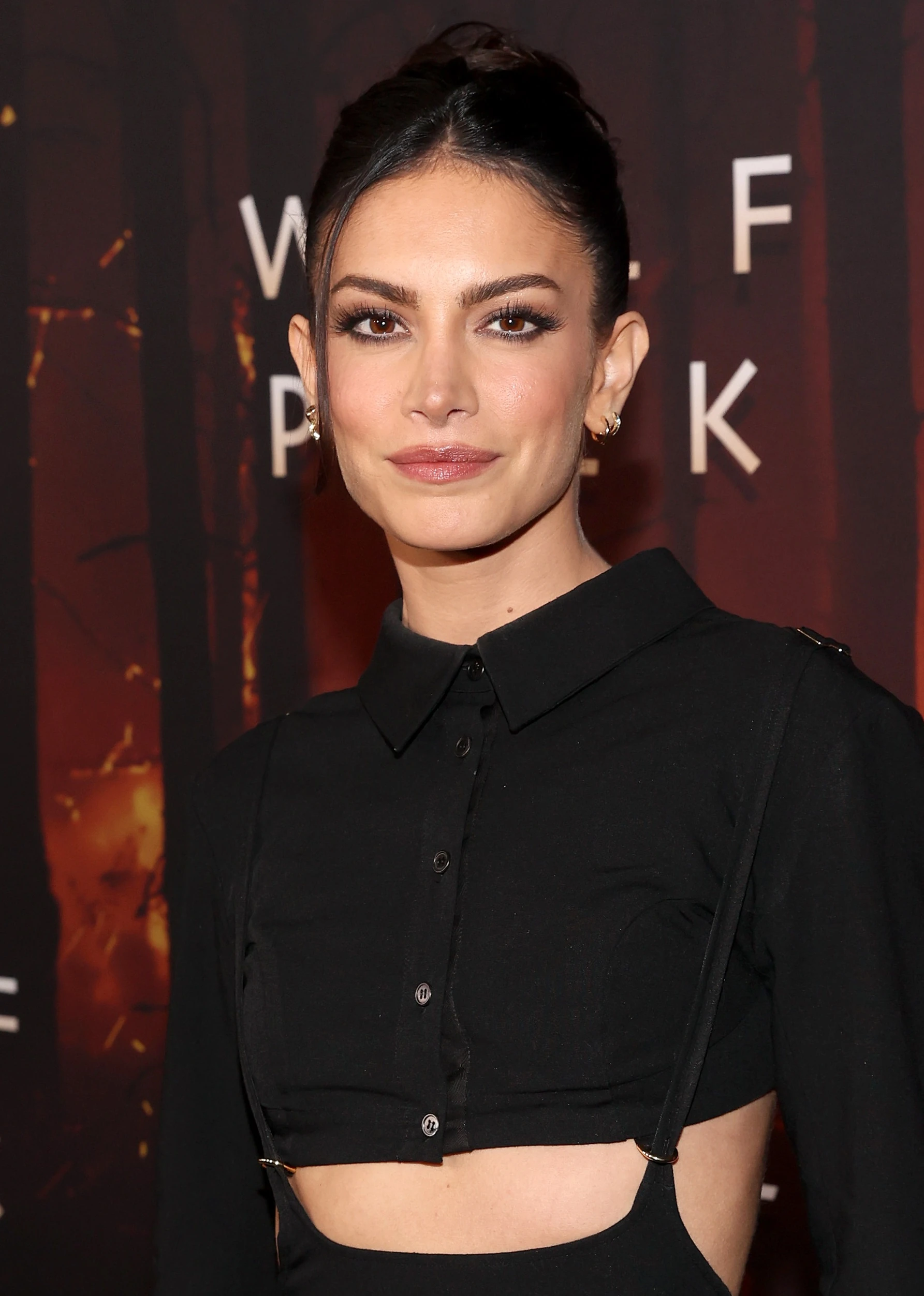 Hollie Bahar | Wolf Pack Wiki | Fandom