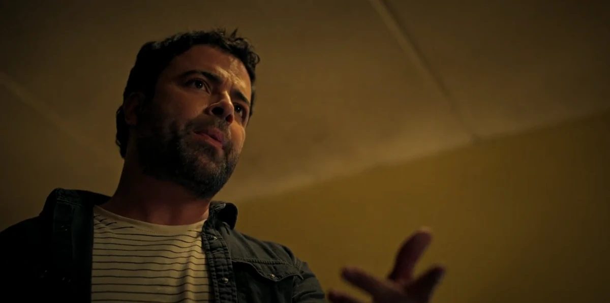 Roberto Navarro | Wiki Wolf Pack | Fandom