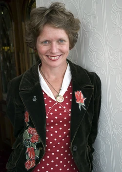 Ursula Holden-Gill | Wolfblood Wiki | Fandom