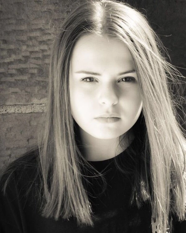 Sydney Wade | Wolfblood Wiki | Fandom