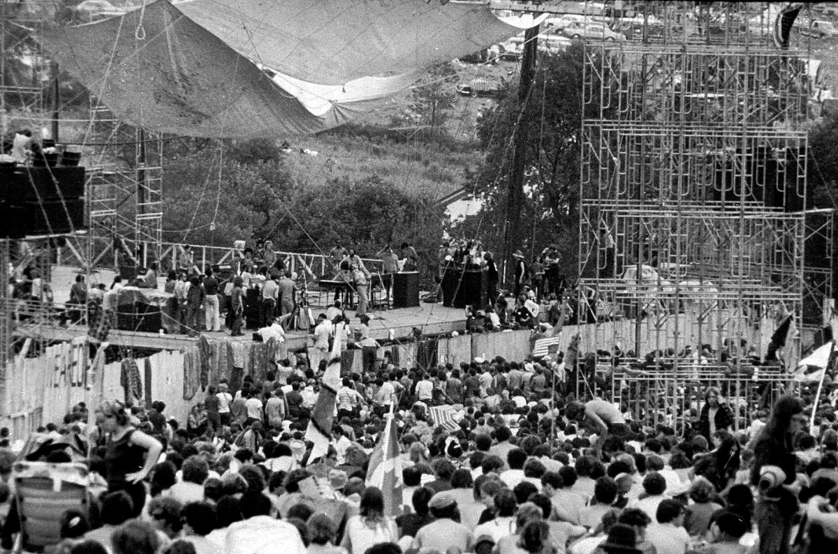 Stage | Woodstock Wiki | Fandom