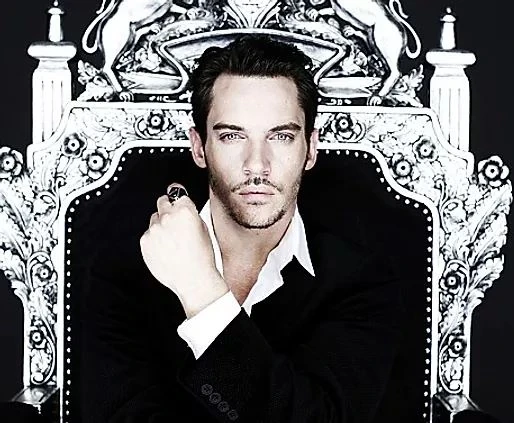 Connor Deveraux | WorldOfMarin Wiki | Fandom