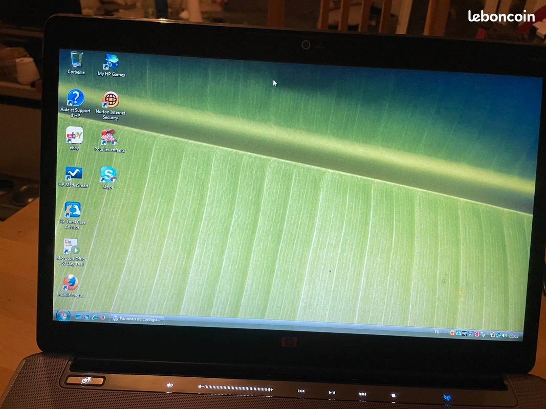 HP Pavilion dv2-1115ef Entertainment Notebook PC | World's Biggest HP ...