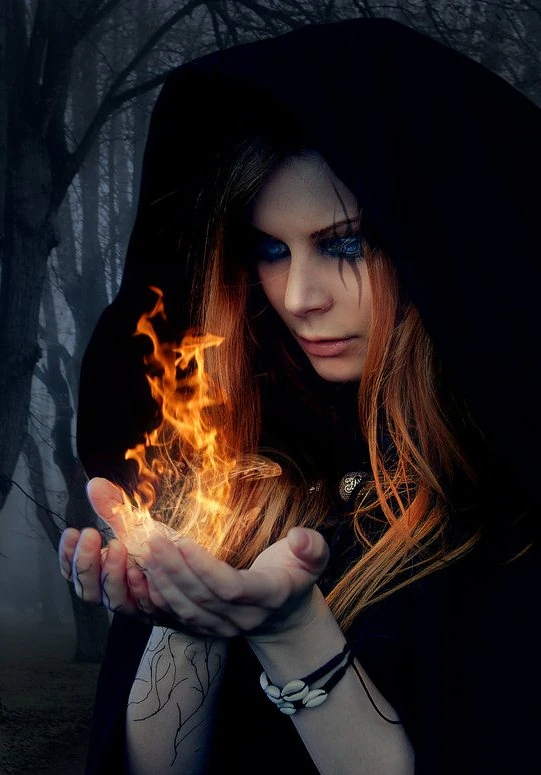 Fire witch | World's Divided Wiki | Fandom