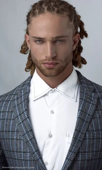 Roman Hamilton | Worth Hollow Wiki | Fandom