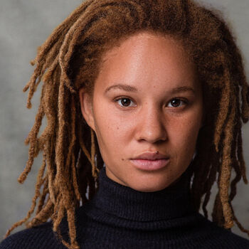 Ayoola Smart | The Wheel of Time Wiki | Fandom