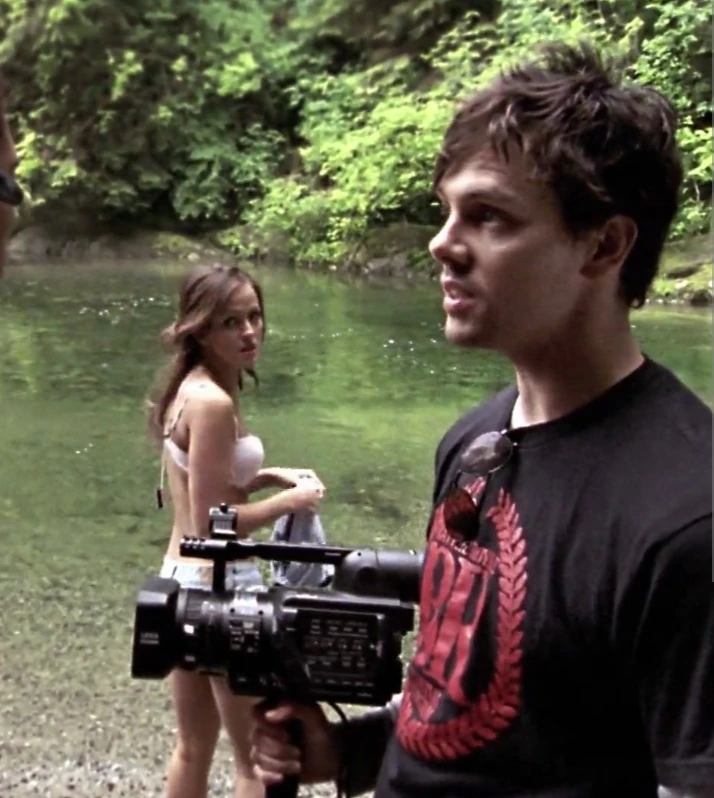 Wrong Turn 2 Elena Michael