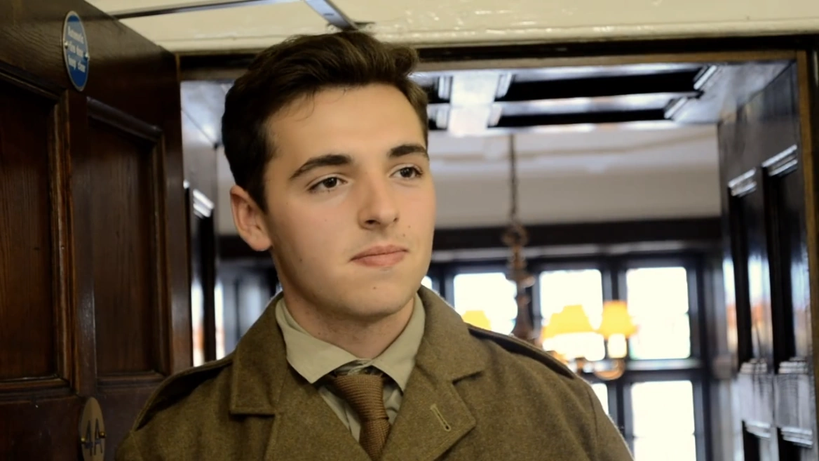Charlie Standing | WW2 Movie Characters Wiki | Fandom