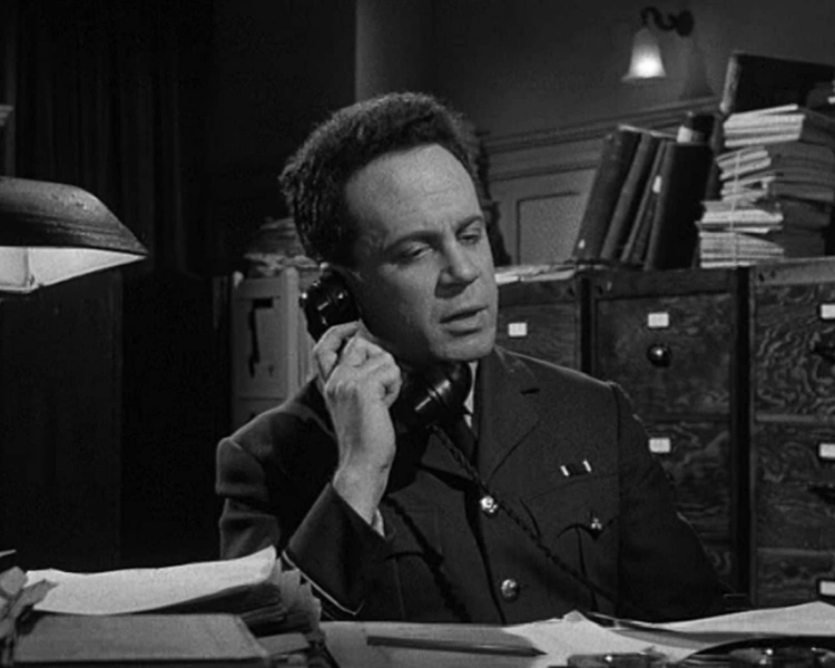 Edwards (Reach for the Sky) | WW2 Movie Characters Wiki | Fandom