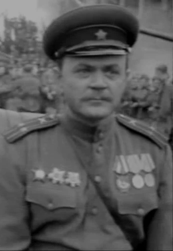 Soviet Colonel | WW2 Movie Characters Wiki | Fandom