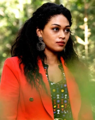 Cleo Clanton | Wynonna Earp Wiki | Fandom