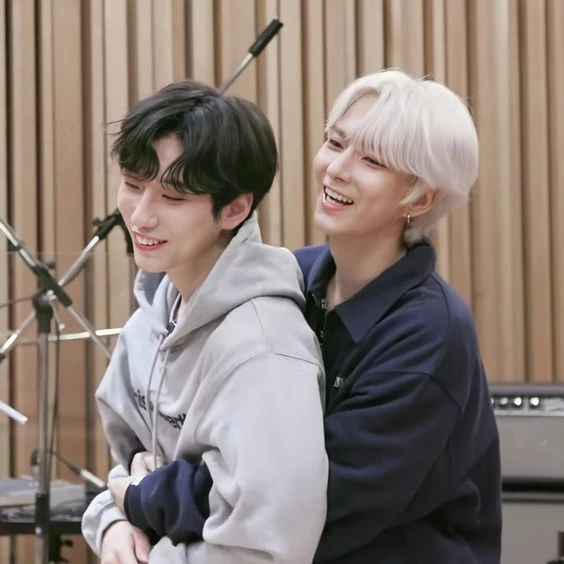 Gun-il & O.de | Xdinary Heroes Wiki | Fandom