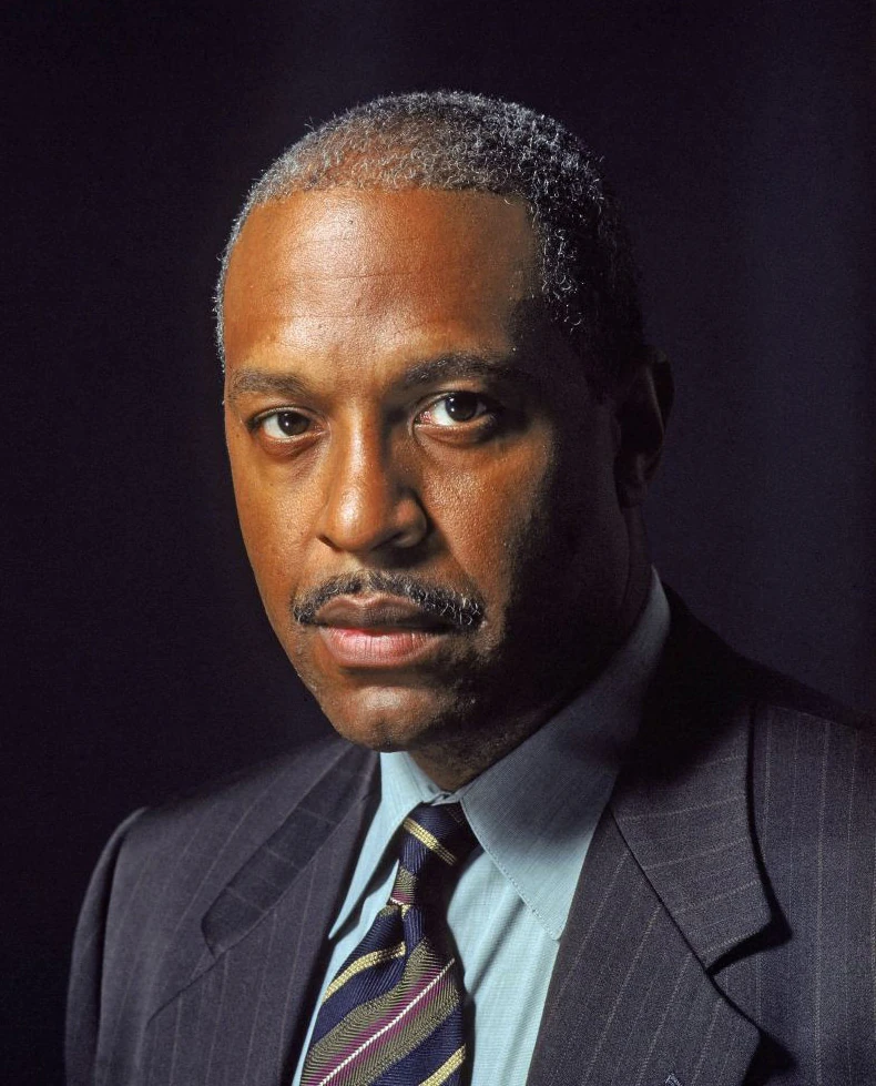 Alvin Kersh | Wiki X-Files | Fandom