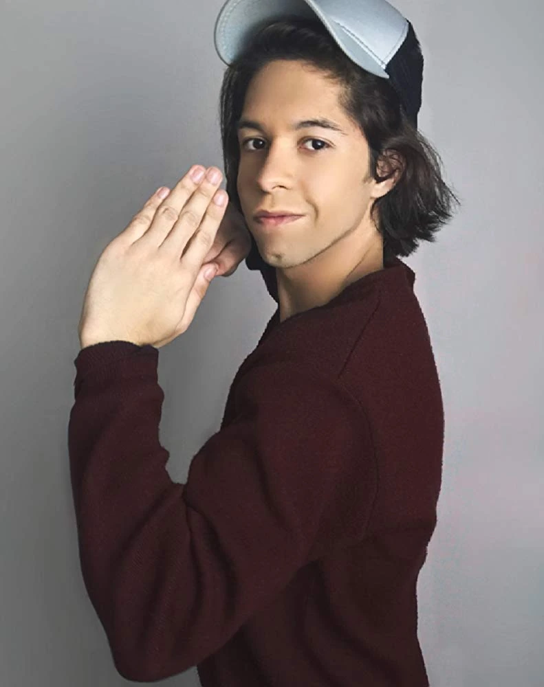 Tony Saquett | X-Men Movies Wiki | Fandom