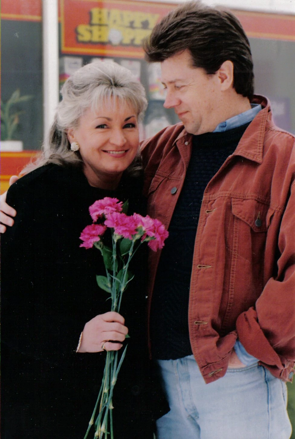 Toni Caroll | Wici Y Cyfryngau Cymraeg | Fandom