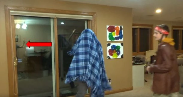 The Mysterious Hand | You'll know what to name it Wiki | Fandom