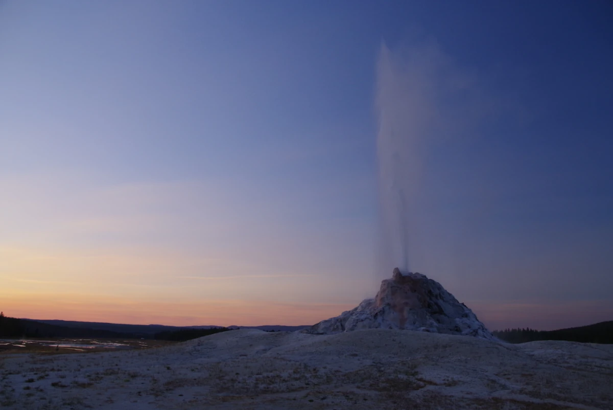 White Dome Geyser | Yellowstone Geysers Wiki | Fandom