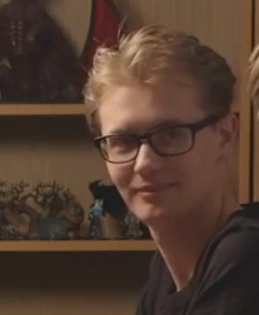 Tom Hazell | Yogscast Wiki | Fandom