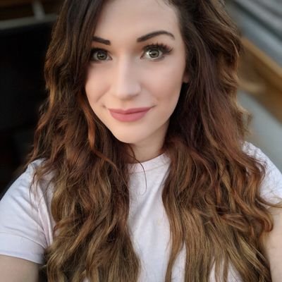 Yogscast Hannah And Louis Kiss