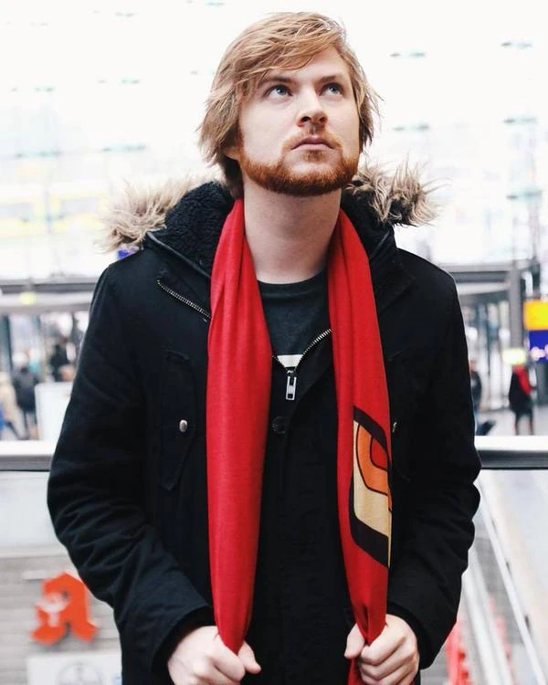 Tom Clarke | Yogscast Wiki | Fandom