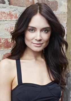 Mallory Jensen | Young & Hungry Wiki | Fandom