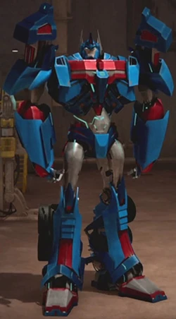Ultra Magnus Transformers Prime