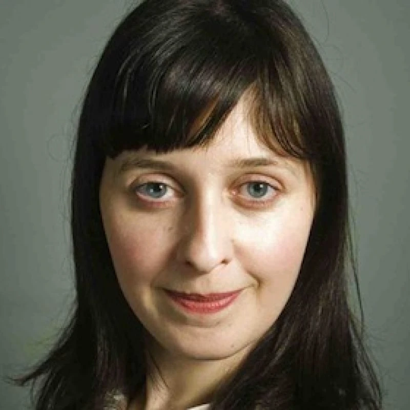 Joanna Neary | Wiki YoungDracula | Fandom