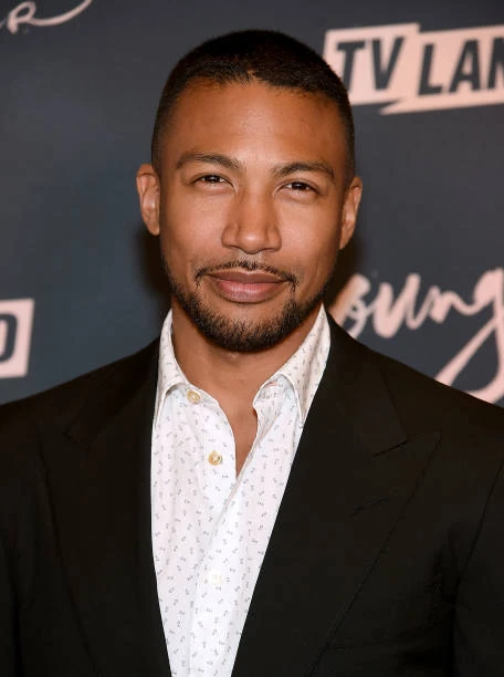 Charles Michael Davis | Wikia Younger | Fandom