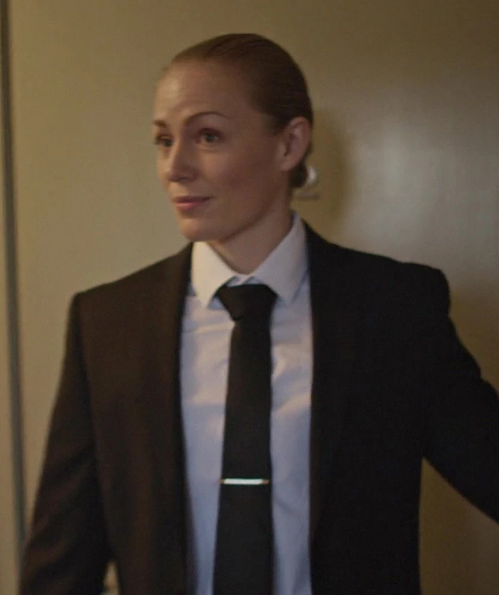 Livvakt Malin | Young Royals Wiki | Fandom