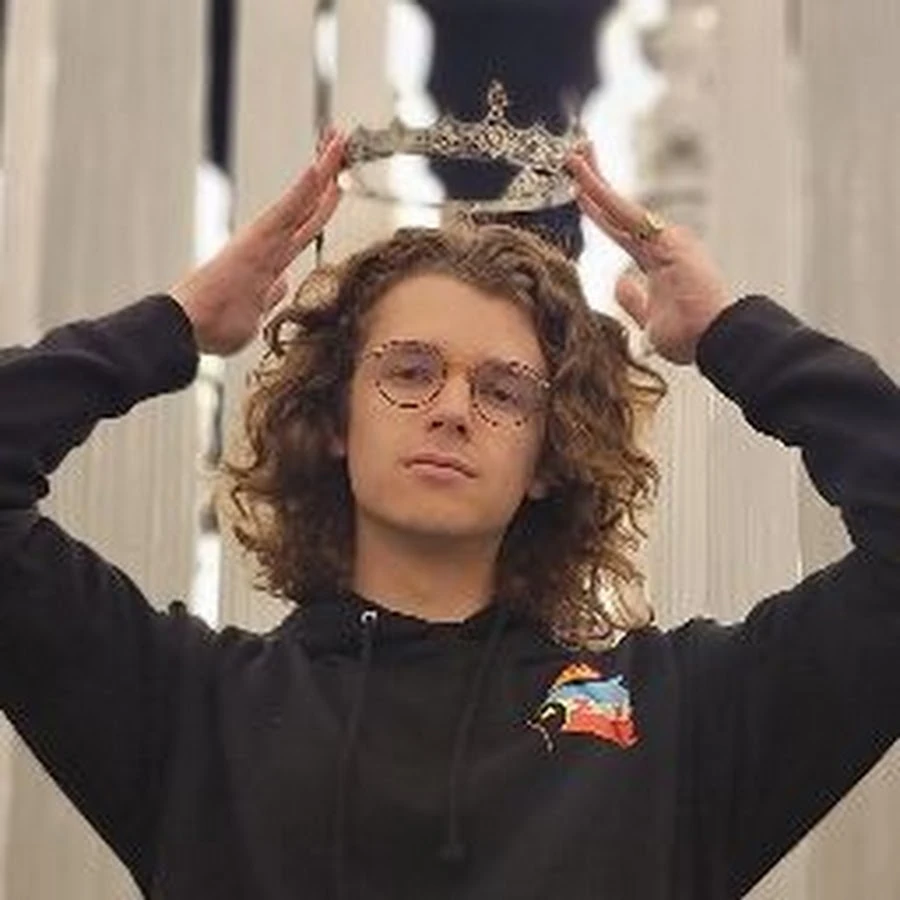 Eret | Youtube Crossover Wiki | Fandom