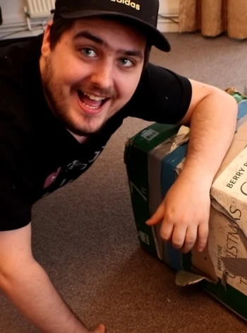 LaZeR JET | Wikitubia | Fandom