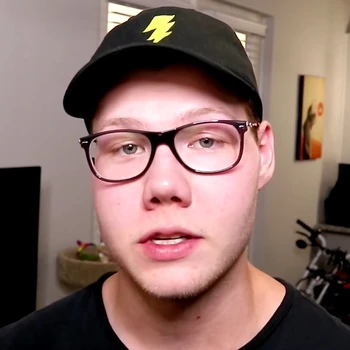 SeeDeng | Wikitubia | Fandom