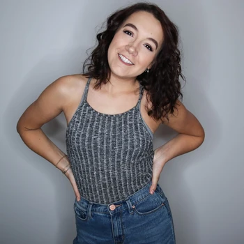 Alayna Joy | Wikitubia | Fandom