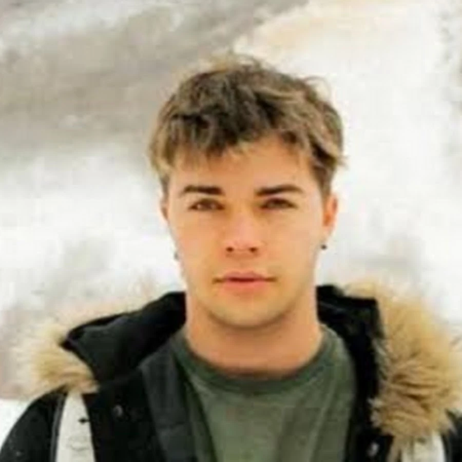 Austin Sprinz | Wikitubia | Fandom