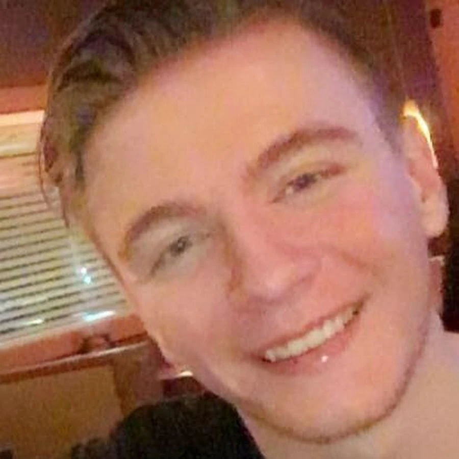 Ricky Reviews | Wikitubia | Fandom