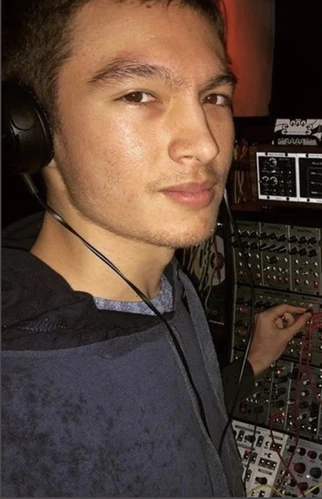 PilotRedSun | Wikitubia | Fandom